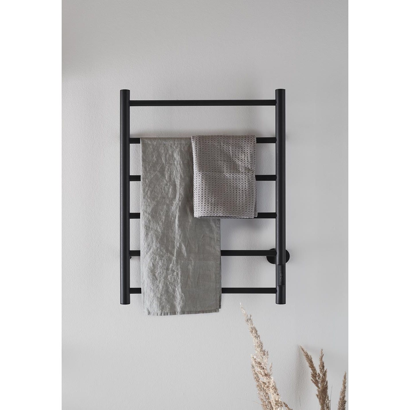 Pyyhekuivain Noro Home, 530x680 mm, musta | Taloon.com