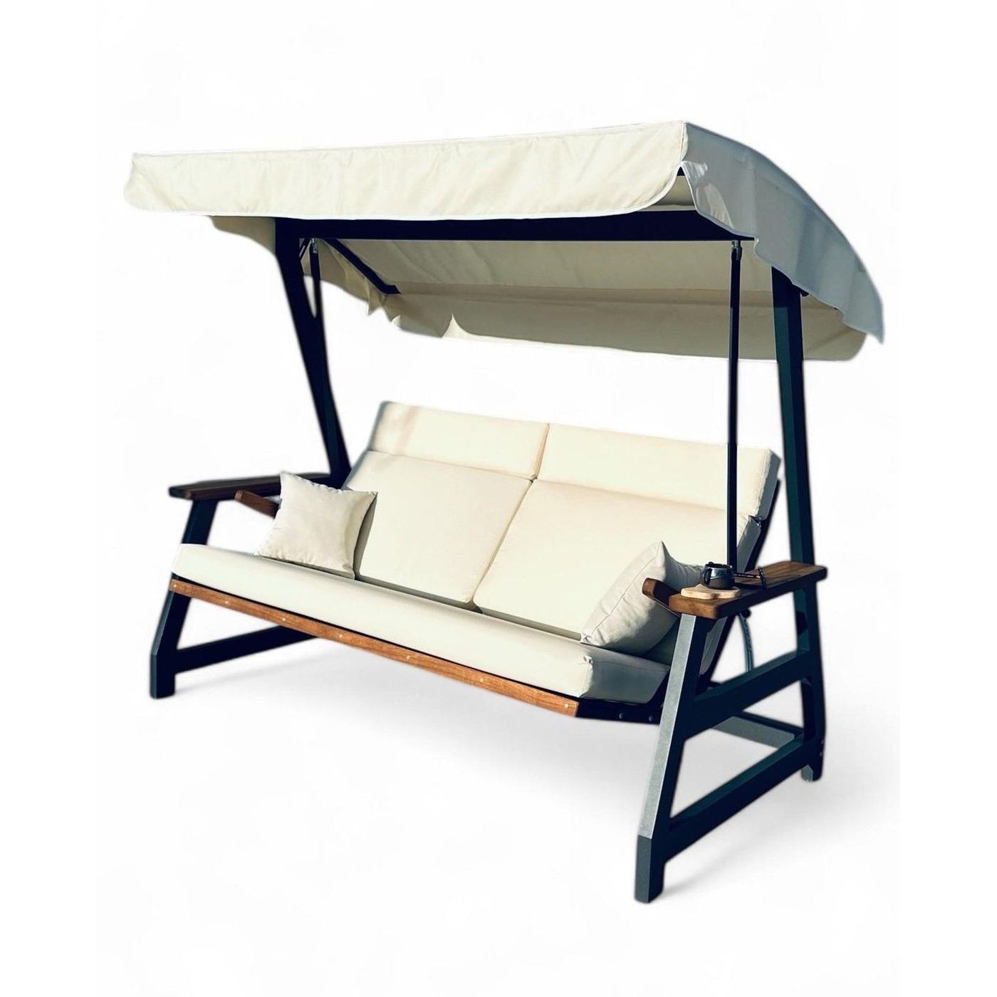 Pihakeinu Linento Garden Nova 2400, 3-istuttava, pehmusteilla | Taloon.com