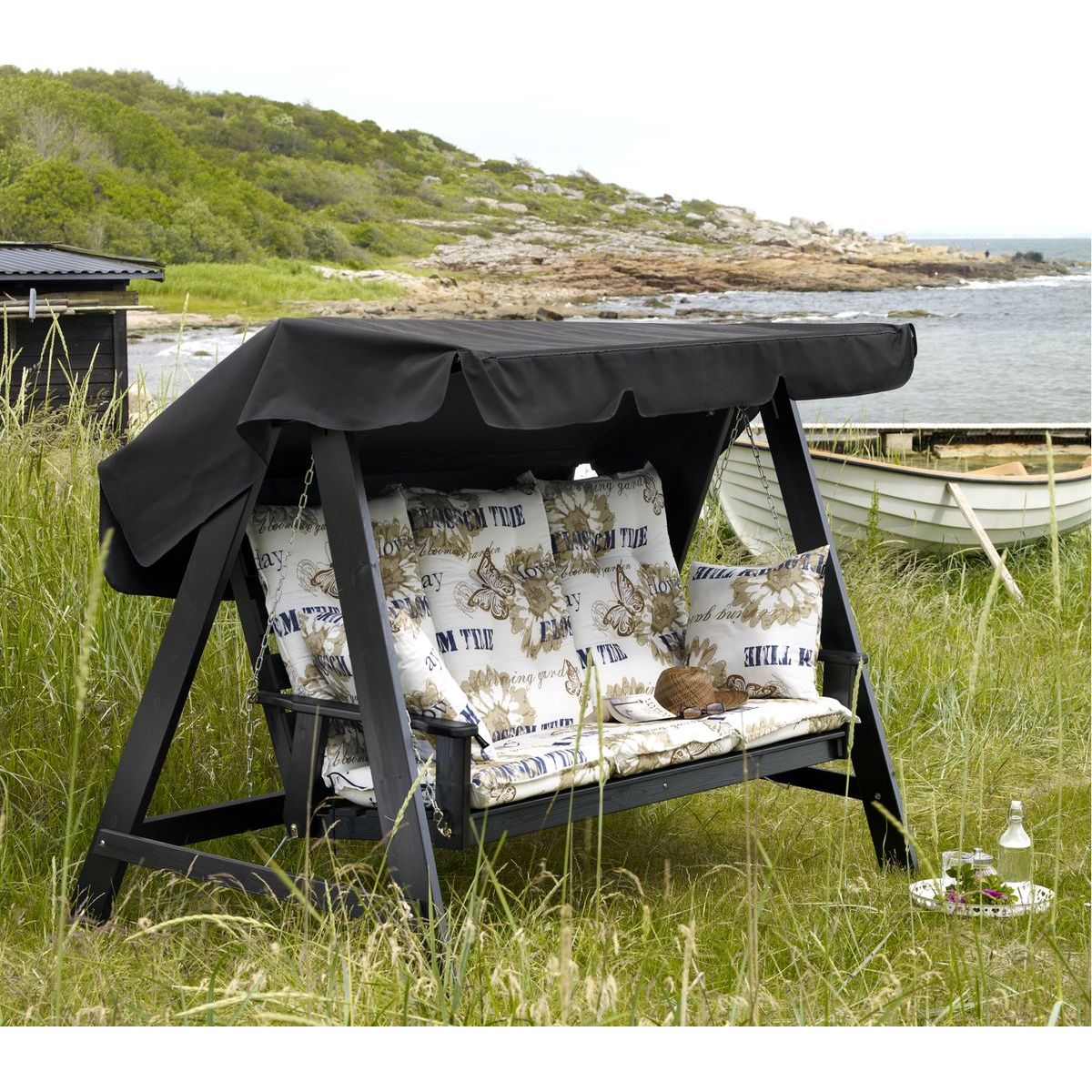 Pihakeinu Kornhult musta - Puutarhakeinut - Brafab - Taloon.com