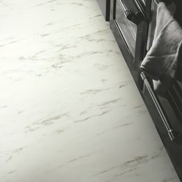 Vinyylilaatta Pergo Aura Pro Italian Marble | Taloon.com